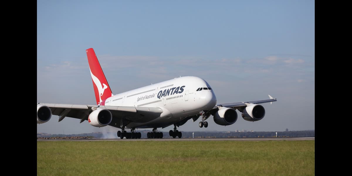 Qantas Frequent Flyer Award Charts Guide - Points Math